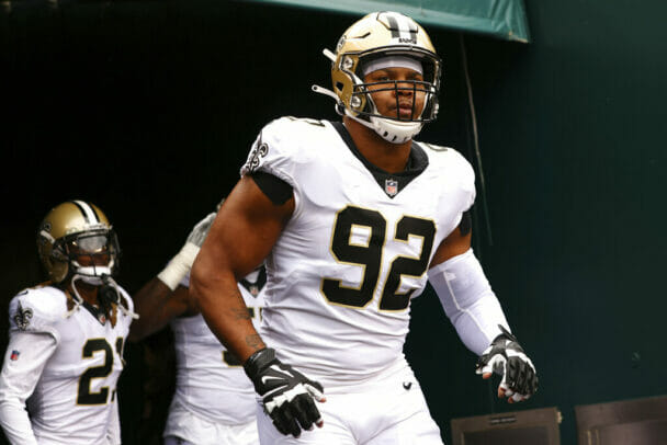 Marcus Davenport had one of his fingers amputated